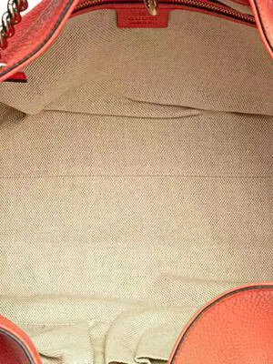 Gucci Medium Leather Soho Chain Tote Bag