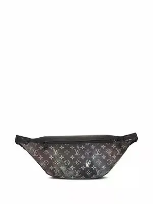LOUIS VUITTON Monogram Galaxy Discovery Belt Bag - Black