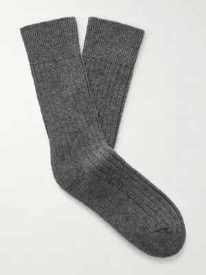 THE ELDER STATESMAN Ribbed Cashmere Socks - Gray
