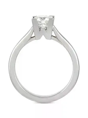 Harry Winston Platinum Solitaire Round Cut Diamond Ring