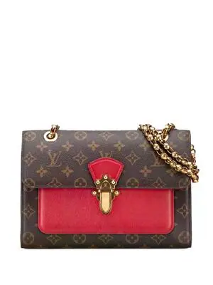 LOUIS VUITTON Monogram Victoire Crossbody Bag