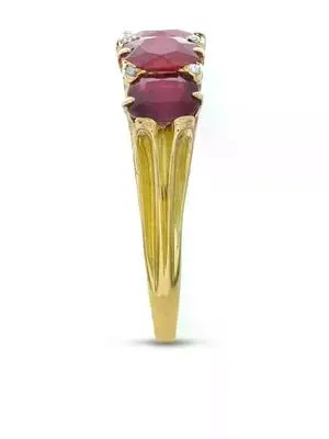 PRAGNELL 18kt Yellow Victorian Burmese Ruby And Diamond Ring
