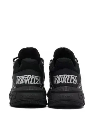 Versace Trigreca Sneakers - Black