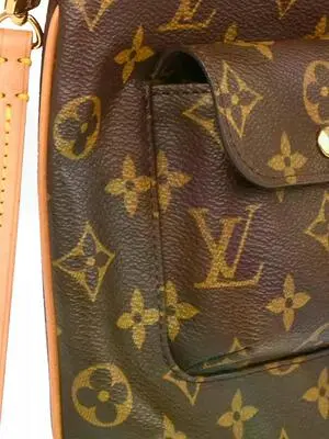 LOUIS VUITTON Monogram Partition Pouch - Brown