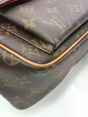 LOUIS VUITTON Monogram Shoulder Bag