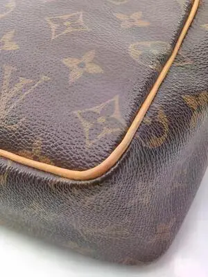 LOUIS VUITTON Monogram Shoulder Bag