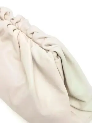Bottega Veneta Gathered Detailing Clutch - Neutrals