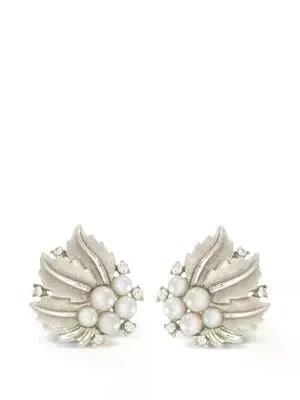SUSAN CAPLAN 1960s Trifari Clip-on Earrings - Silver