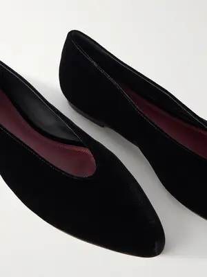 NEOUS Beid Velvet Ballet Flats - Black