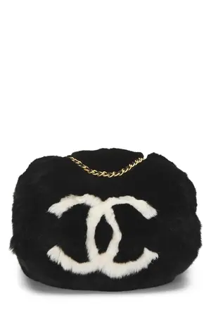 CHANEL Lapin Fur Muff