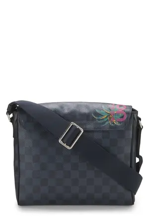 LOUIS VUITTON Damier Cobalt Jungle District