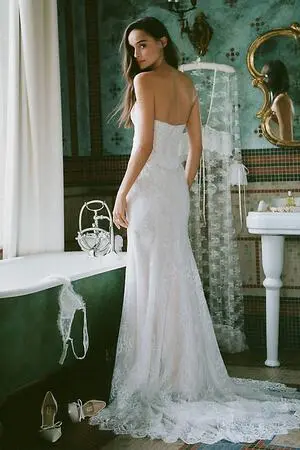 Watters Justine Strapless Lace Wedding Gown