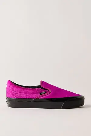 VANS Hair-on Leather Slip-on Sneakers - Fuchsia