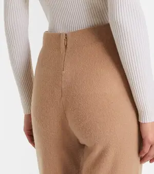 Gabriela Hearst Kaulike Cashmere Flared Pants - Beige