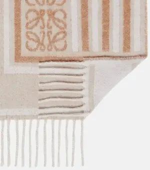 Loewe Anagram Wool And Cashmere Jacquard Scarf - Beige