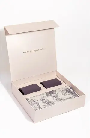 BOND & GRACE The Heroines Table Linens Set - Plum