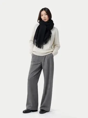 Gobi Cashmere Wide Fringe Scarf