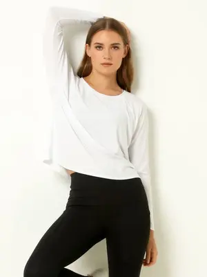 SINGLE STITCH Featherweight Long Sleeve Top - White