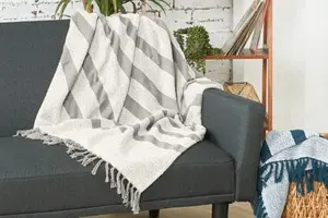 CAROL & FRANK 50" X 60" Chandler Throw Collection - Grey