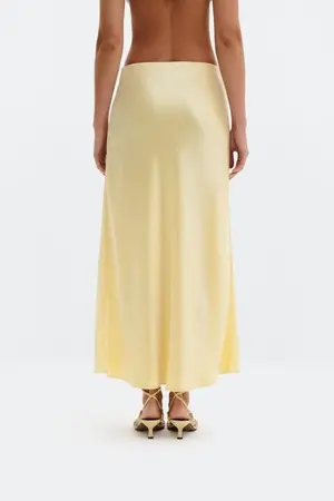 MALINA Aubree Satin Midi Skirt - Light Lemon