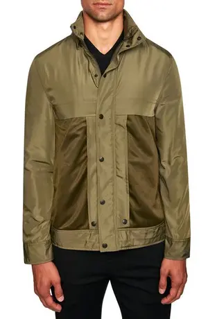 W.R.K Water-resistant Mesh Hooded Jacket