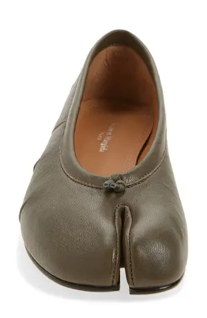 MAISON MARGIELA Tabi Leather Ballet Flats