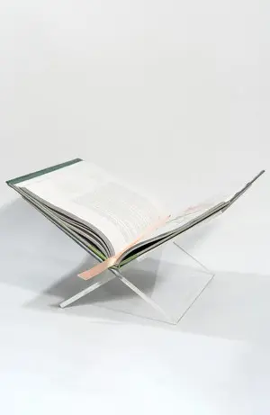 BOND & GRACE Book Stand - Ivory