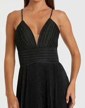 Mac Duggal Metallic Lurex A-line Gown - Black
