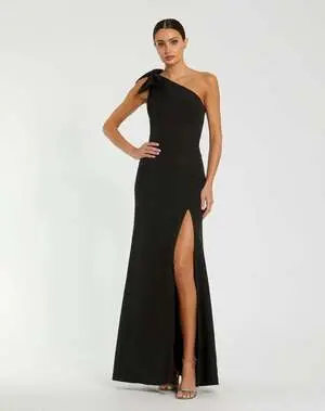 Mac Duggal Crepe One-shoulder Gown With Bow - Black