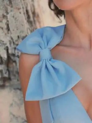 Mac Duggal Sleeveless V-neck Bow Detail Mermaid Gown - Blue