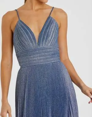 Mac Duggal Metallic Lurex Gown With Glitter Detail