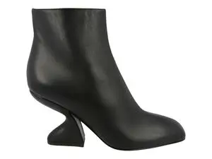 FERRAGAMO Sal 85 Ankle Booties
