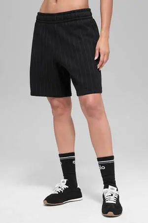 Alo Yoga 7" Pinstripe Short - Black Pinstripe
