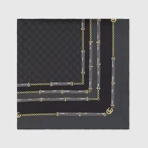 Gucci Printed Gg Silk Jacquard Carr - Black