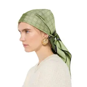 Gucci Printed Gg Silk Jacquard Carr - Green