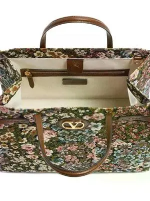 Valentino Garavani Antibes Medium Tote