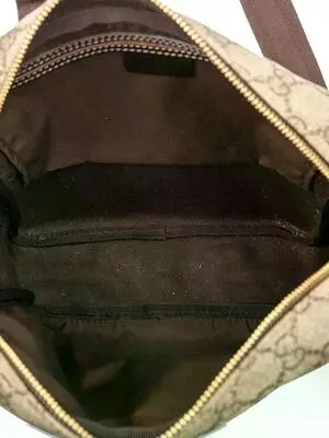 Gucci Gg Supreme Crossbody Bag