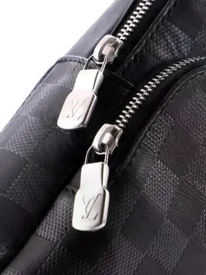 LOUIS VUITTON Avenue Sling Bag Damier Graphite