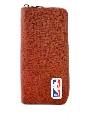 LOUIS VUITTON X Nba Zippy Wallet Monogram Embossed Leather Vertical Small Wallets - Brown
