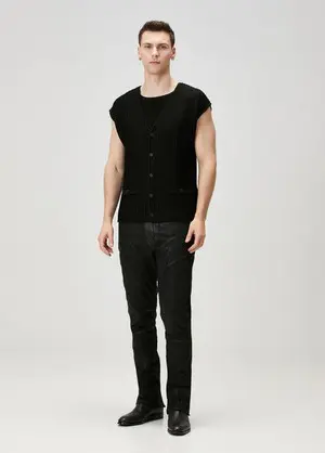 PCFG Sleeveless V-neck Knit Vest - Black
