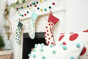 CAROL & FRANK Christmas String Lights Pompom Decorative Hanging Garland 48