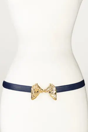 RAINA BELTS Harvey Horse Clasp Leather Belt - Navy