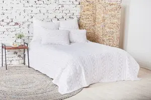 CAROL & FRANK Breck Quilt - White