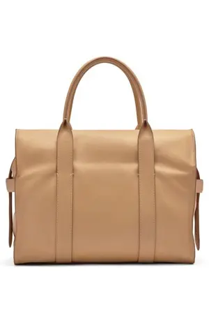 Marc Jacobs The Dakota Leather Tote - Camel