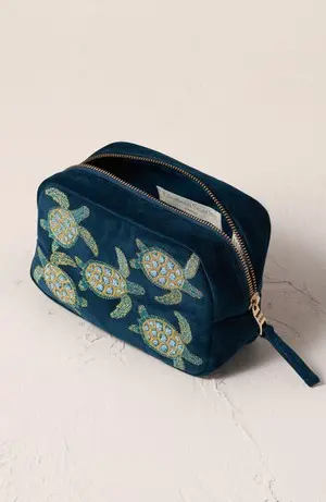 ELIZABETH SCARLETT Turtle Conservation Velvet Makeup Bag