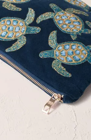 ELIZABETH SCARLETT Turtle Conservation Velvet Everyday Pouch