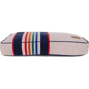 Pendleton National Park Napper Pet Bed - Yellowstone