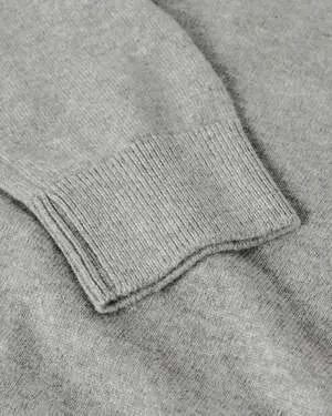 Johnstons Of Elgin Classic Cashmere Round Neck Jumper - Grey