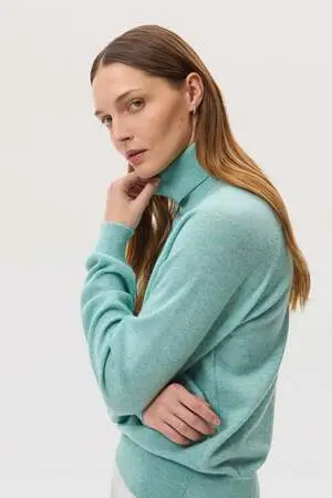 Johnstons Of Elgin Classic Cashmere Roll Neck Jumper - Green