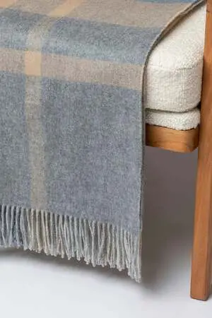 Johnstons Of Elgin Check Reversible Cashmere Throw In Birch - Grey
